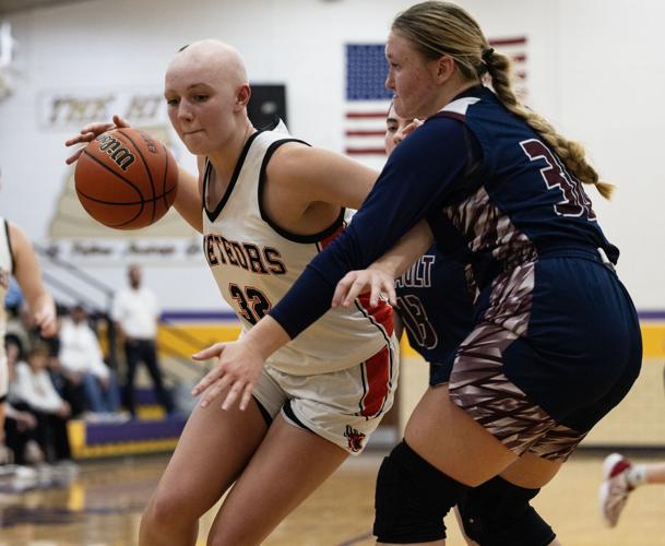 Kennedy Trieb's block delivers Marissa a regional title