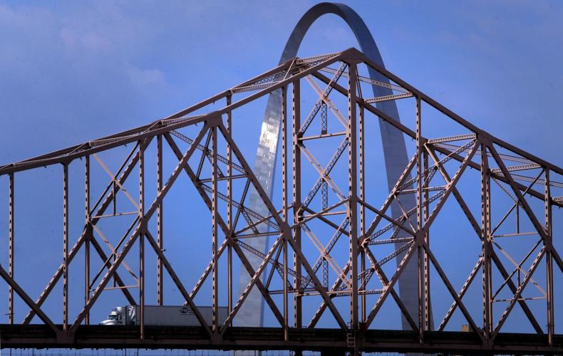 Martin Luther King Bridge to close Monday