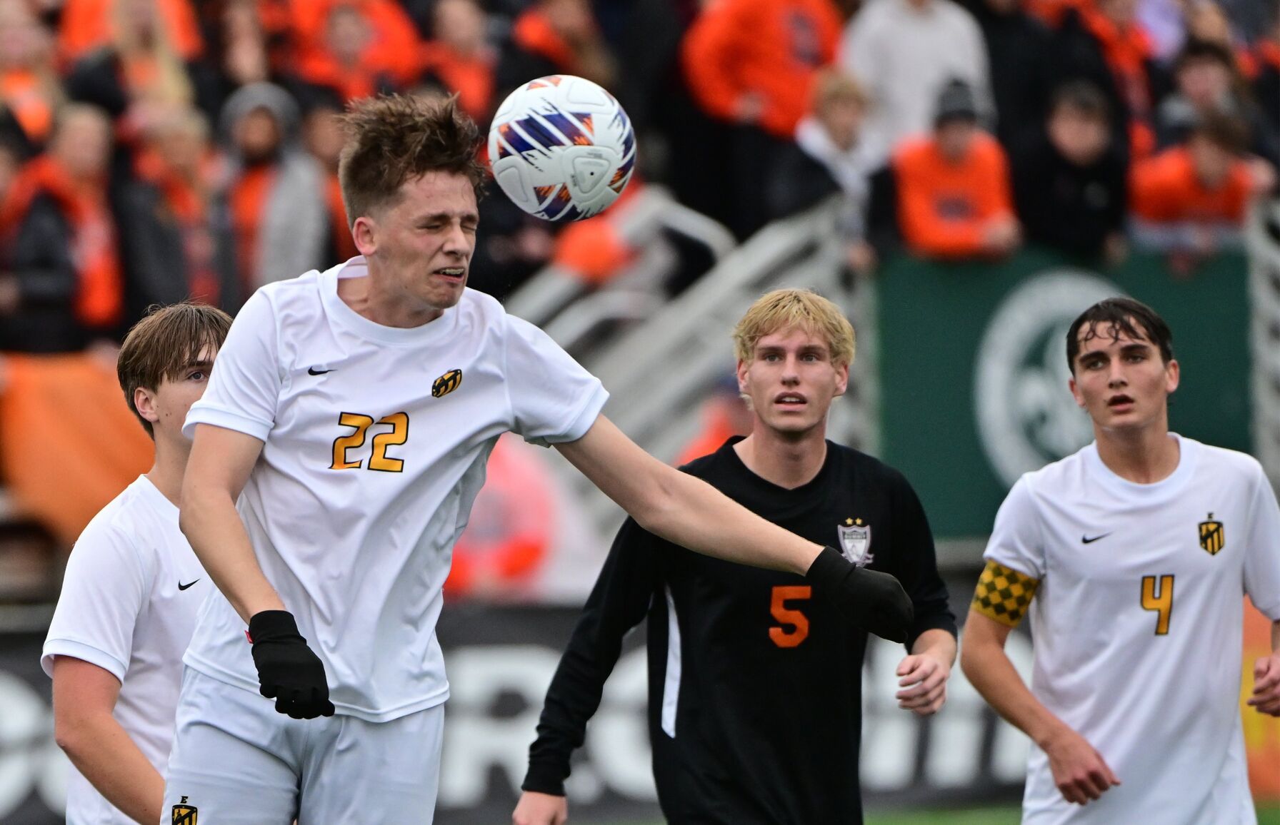 Fort Zumwalt East shuts out Summit, advances to Class 3 boys soccer ...