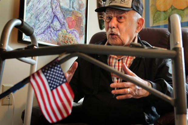 Hal Roth dies; ex-prisoner of war who helped other POWs