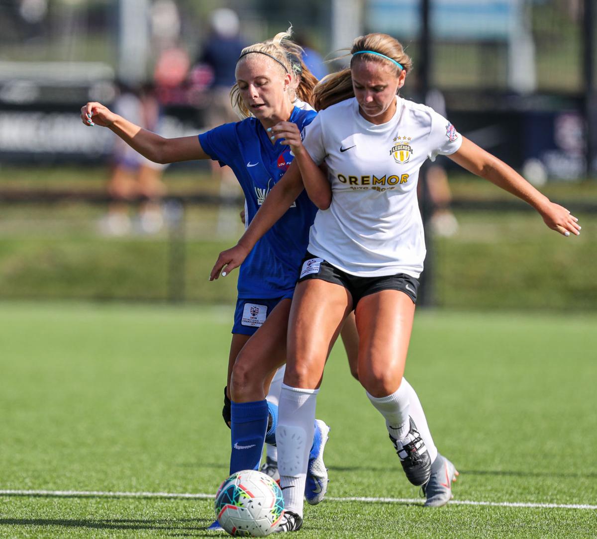 Lou Fusz 2003 Blue wins club's first national championship