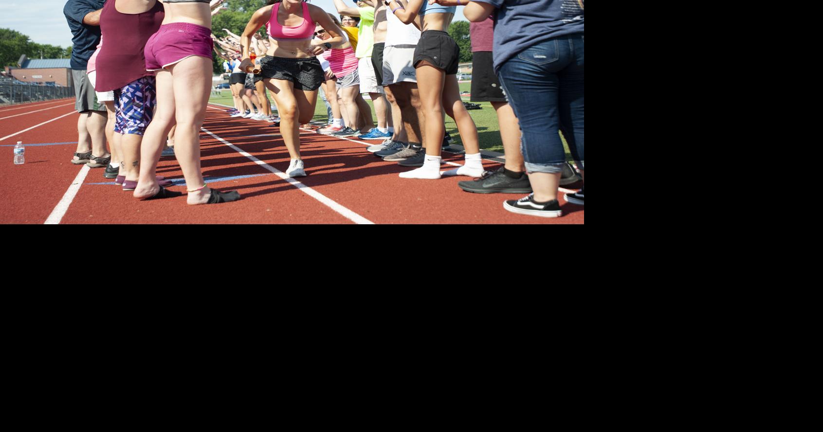 St. Charles runners set new world record to kick off season