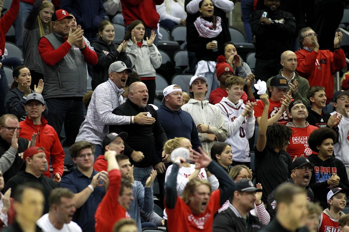 SIUE routs SEMO for its first-ever NCAA Tournament berth