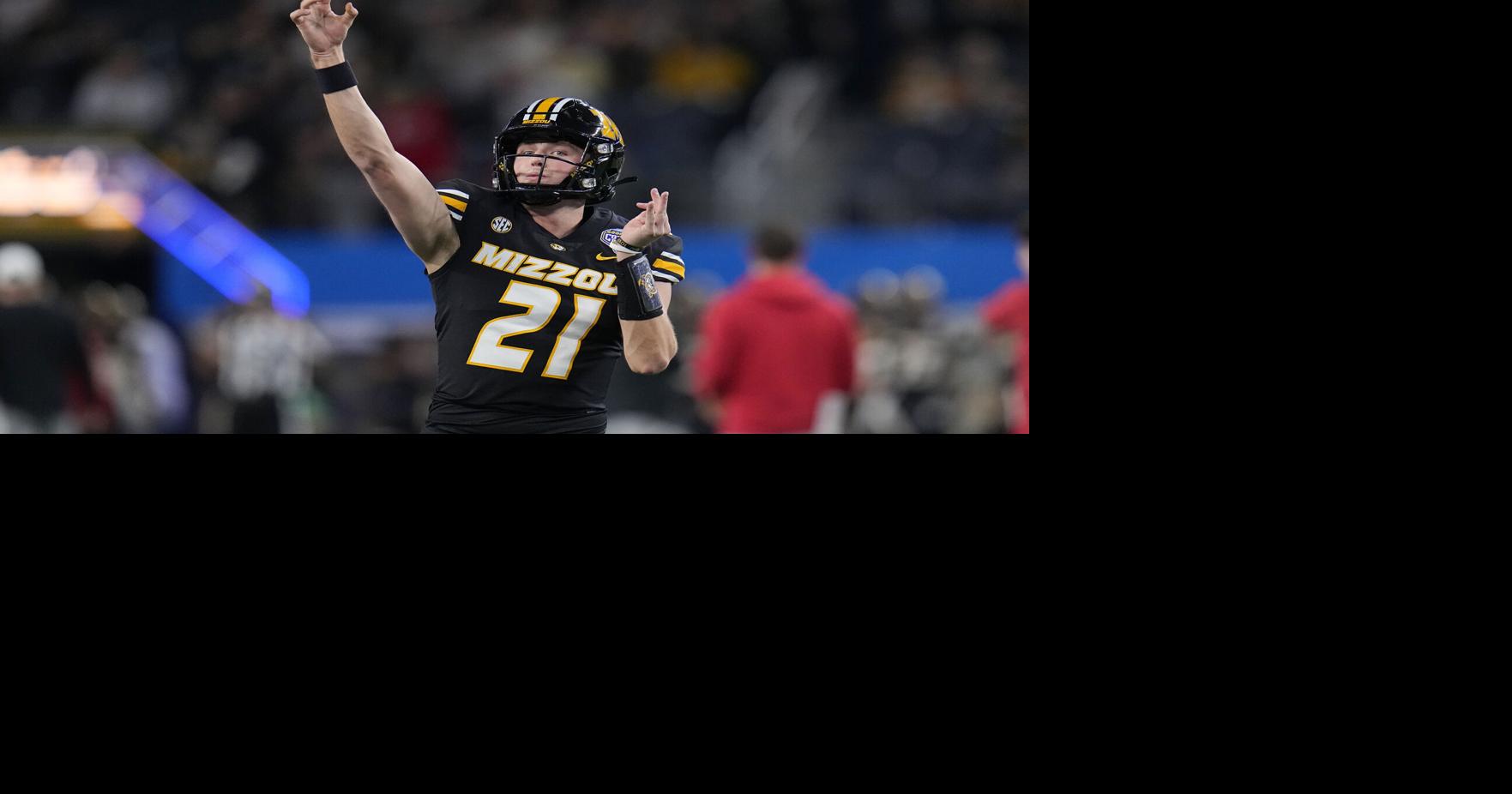 Mizzou plans for QB Sam Horn play football, baseball in 2025