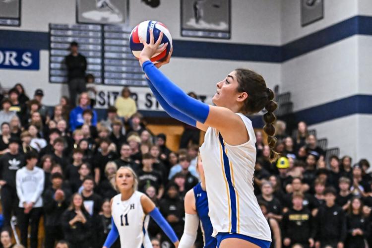 Ella Kloepper helps Francis Howell down Howell Central in Class 5 showdown