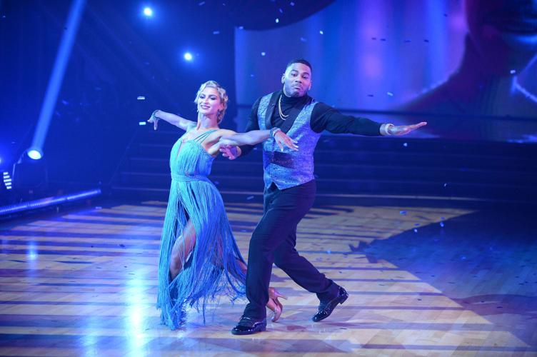Nelly's foxtrot gains the rapper another week on 'Dancing With the Stars'