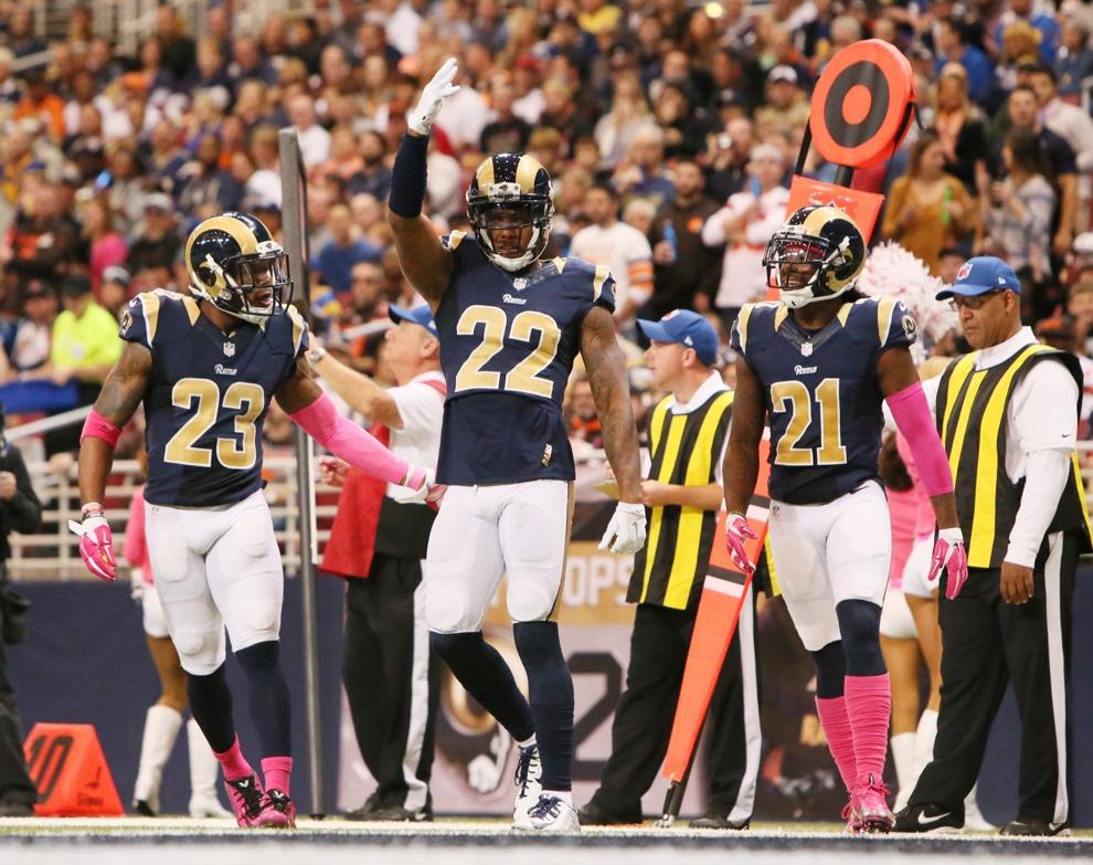 Browns coach cites crowd noise at Dome as factor