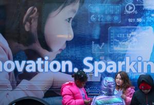 St. Louis County Library's newest bookmobile visits Buder Elementary in ...