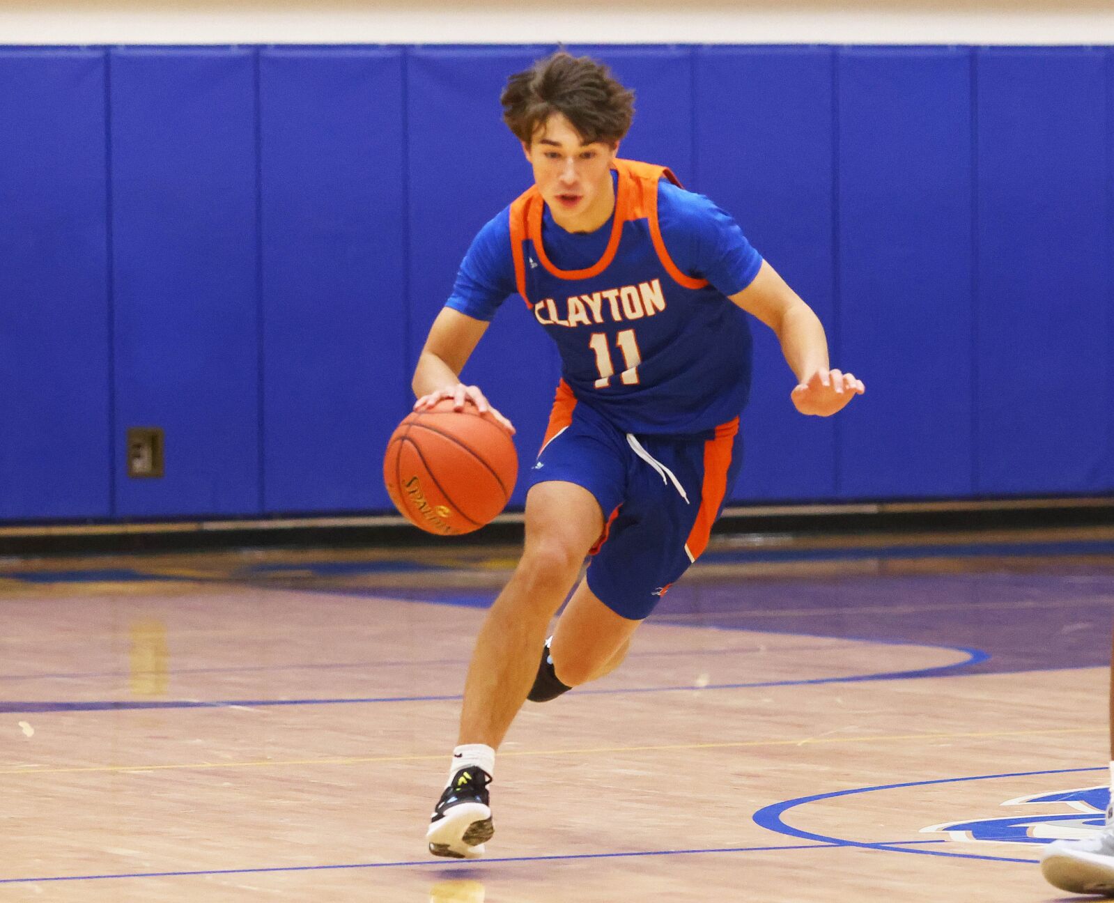 Clayton ends tournament title drought by edging Oakville in Southside ...