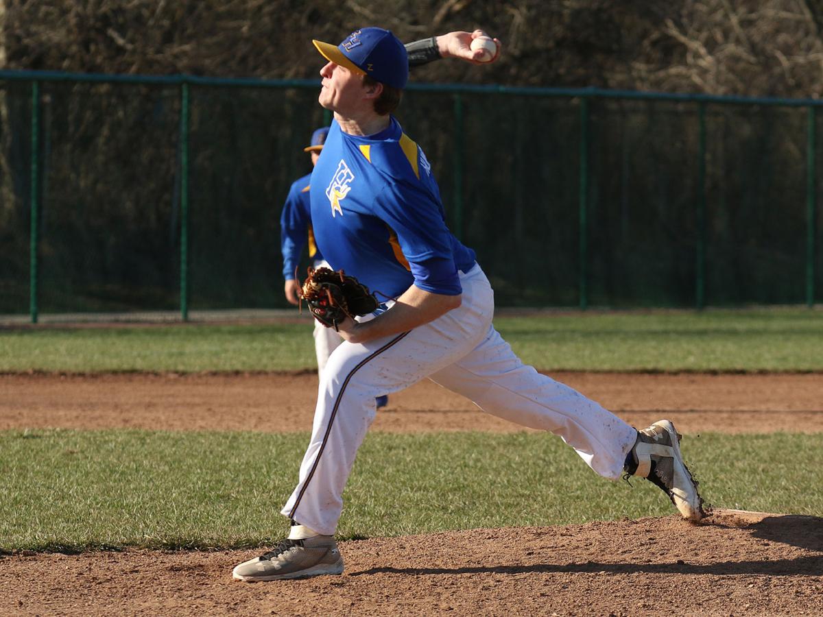 Hunsicker, Francis Howell edge Fort Zumwalt West