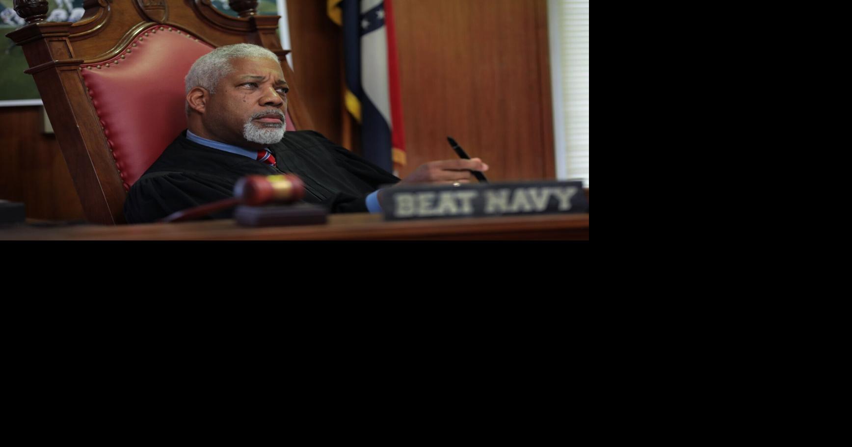 ‘Rudderless ship of chaos’: St. Louis judge advances Kim Gardner ...