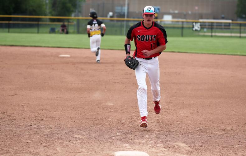 Reidelberger triggers big inning to lift Fort Zumwalt South over Fort ...