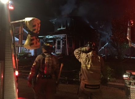 Blast, fire destroy home in Venice