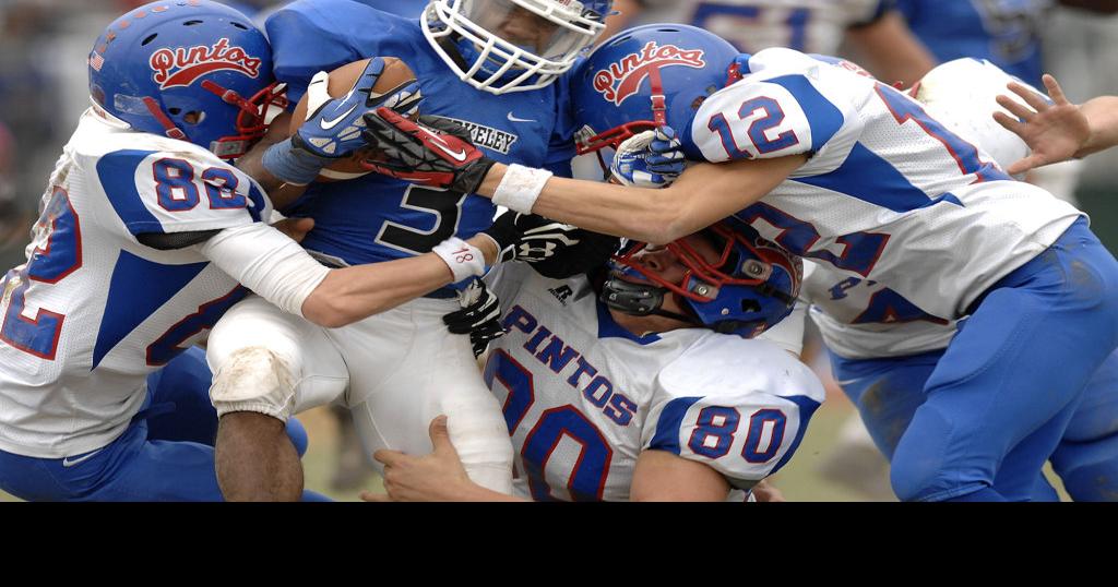 McCluer South-Berkeley edged by California on last-second FG