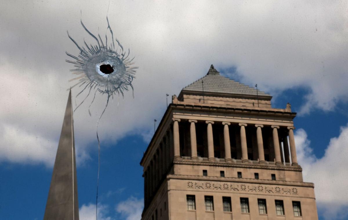 Six people shot, one killed in downtown St. Louis