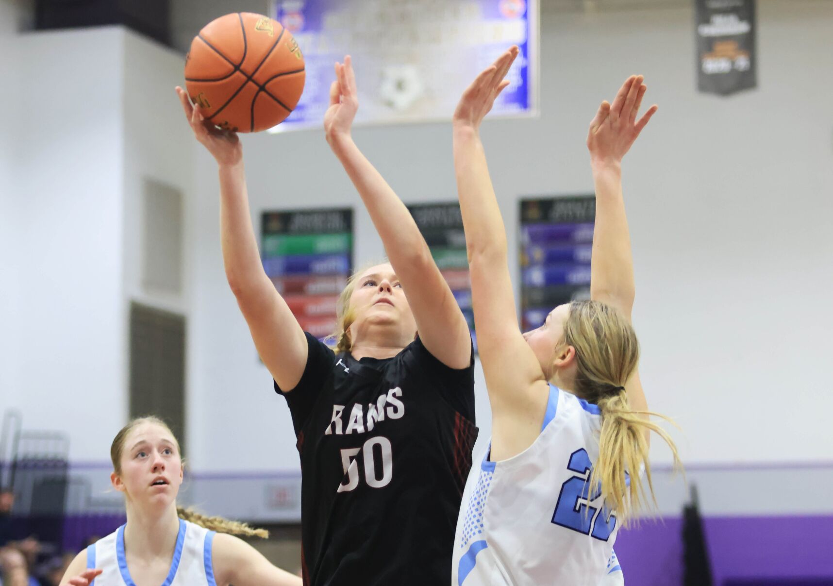 Class 5 girls basketball state quarterfinal: MICDS 42, St. Dominic 38