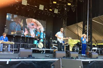 Country artist Jack Grelle sings of St. Louis' struggles