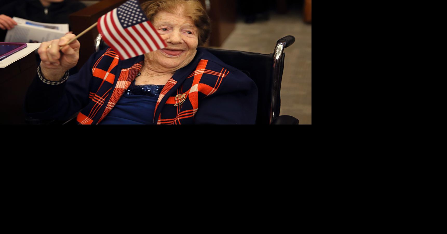 101-year-old St. Louis woman becomes naturalized U.S. citizen
