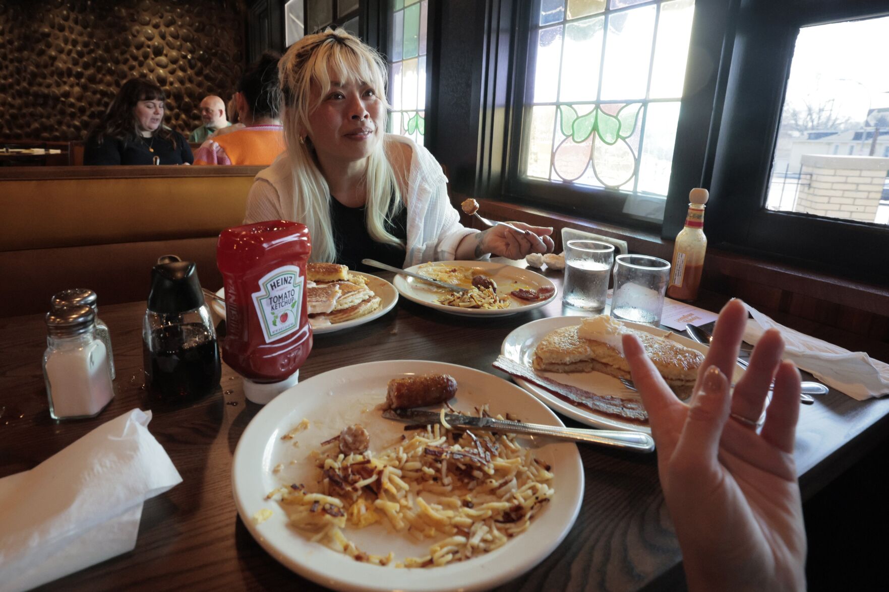 Photos: Iconic Uncle Bill's Pancake House nears reopening under new ...
