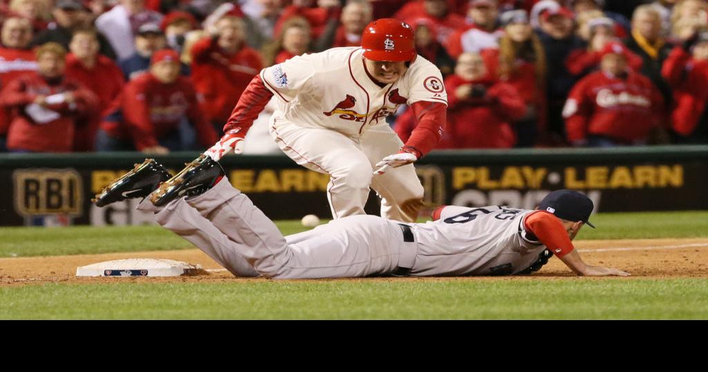 SAFE! Cards win World Series Game 3 on obstruction