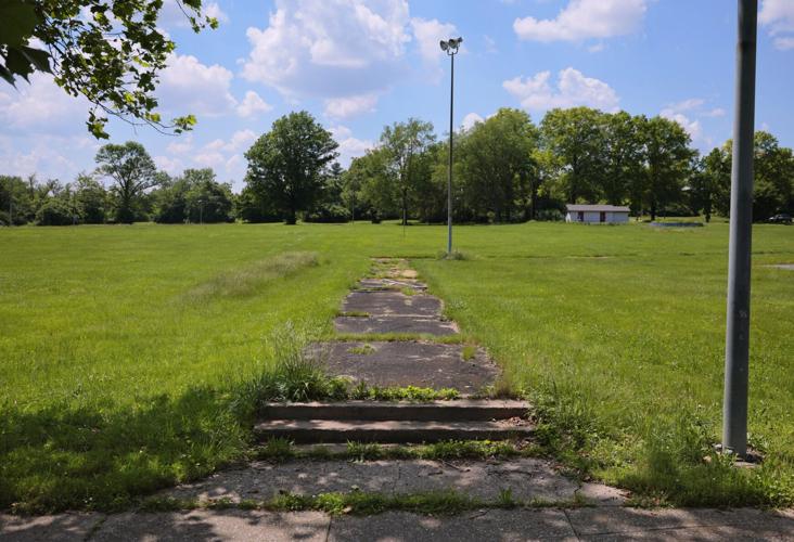 Delays slow overhaul of Kinloch Park, promised 2 years ago
