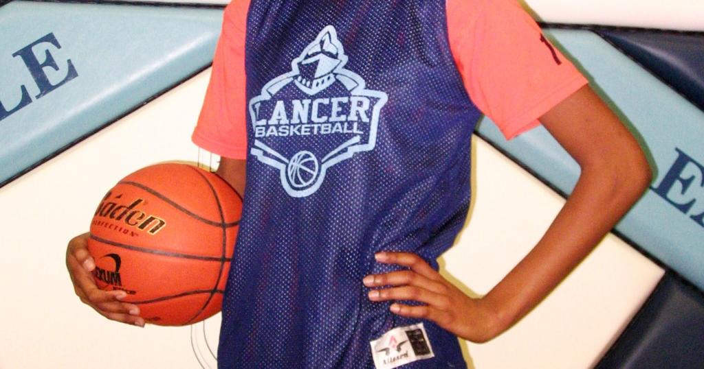 Belleville East’s Sunkett becomes a force in the post