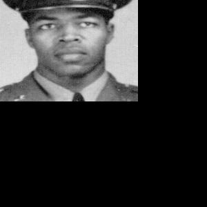 Lt. Starling B. Penn captured after plane crash
