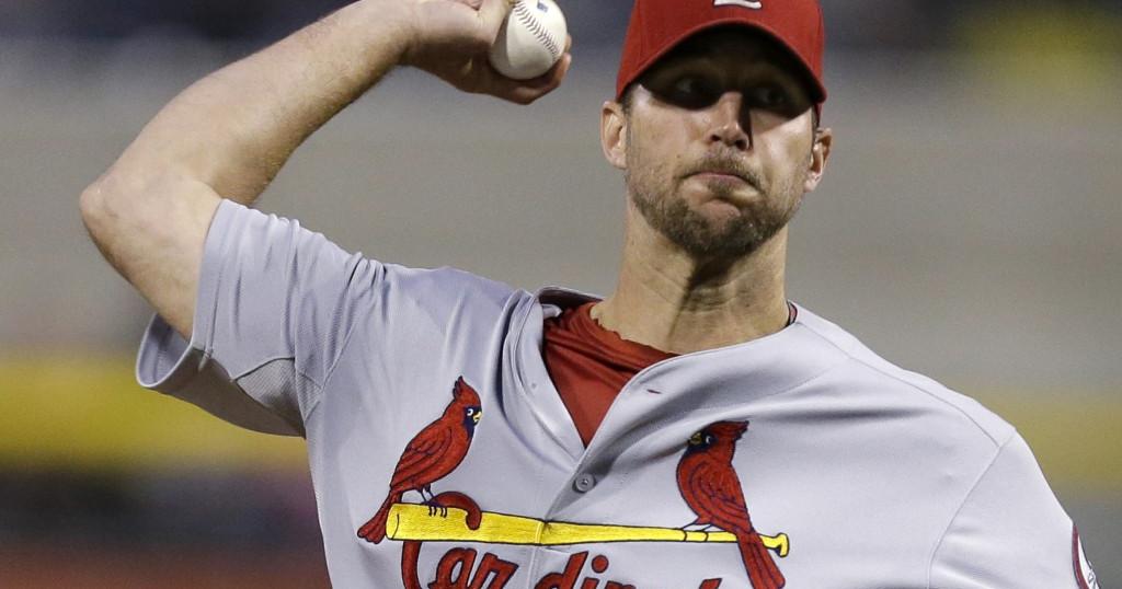 Adam Wainwright switching to (fantasy) football