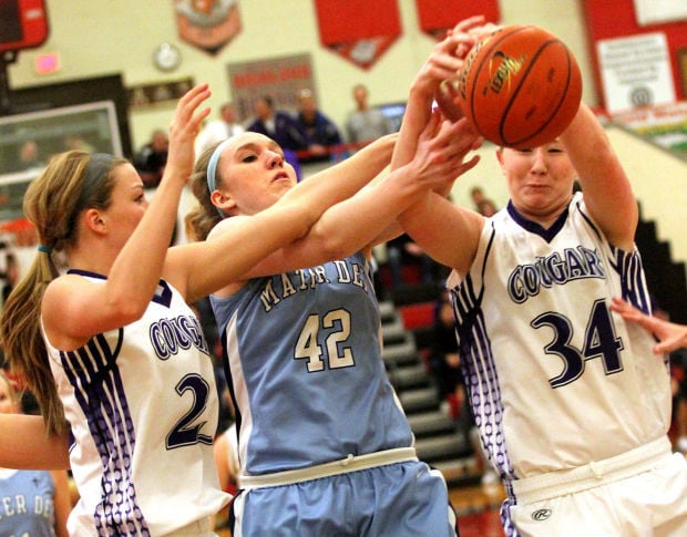 Breese Central pays back crosstown rival Mater Dei, advances to title ...