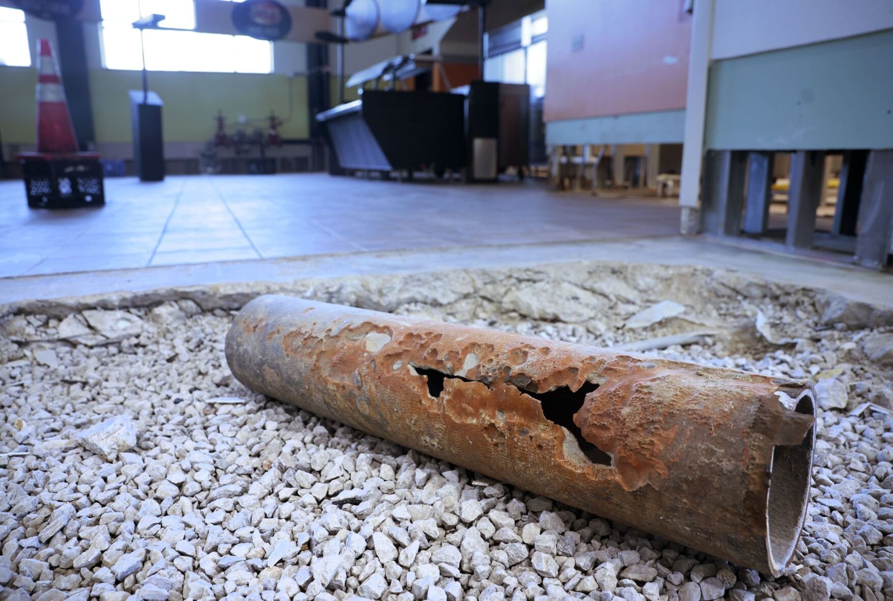 Burst pipe forces Jennings high school into virtual classes