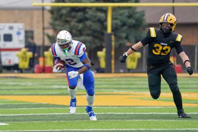 East St. Louis advances to Class 6A state title game for fifth ...