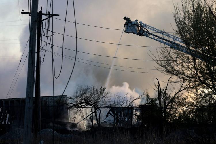 Fire at pallet company in East St. Louis rages for hours
