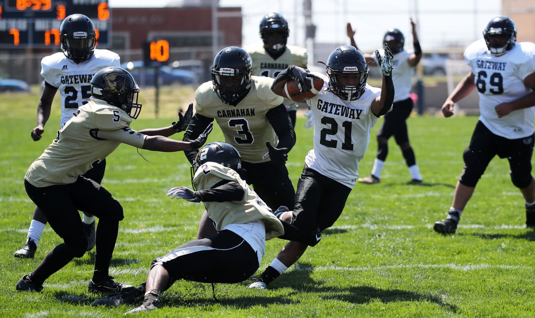 Carnahan earns program's first 2-0 start by storming back to beat ...