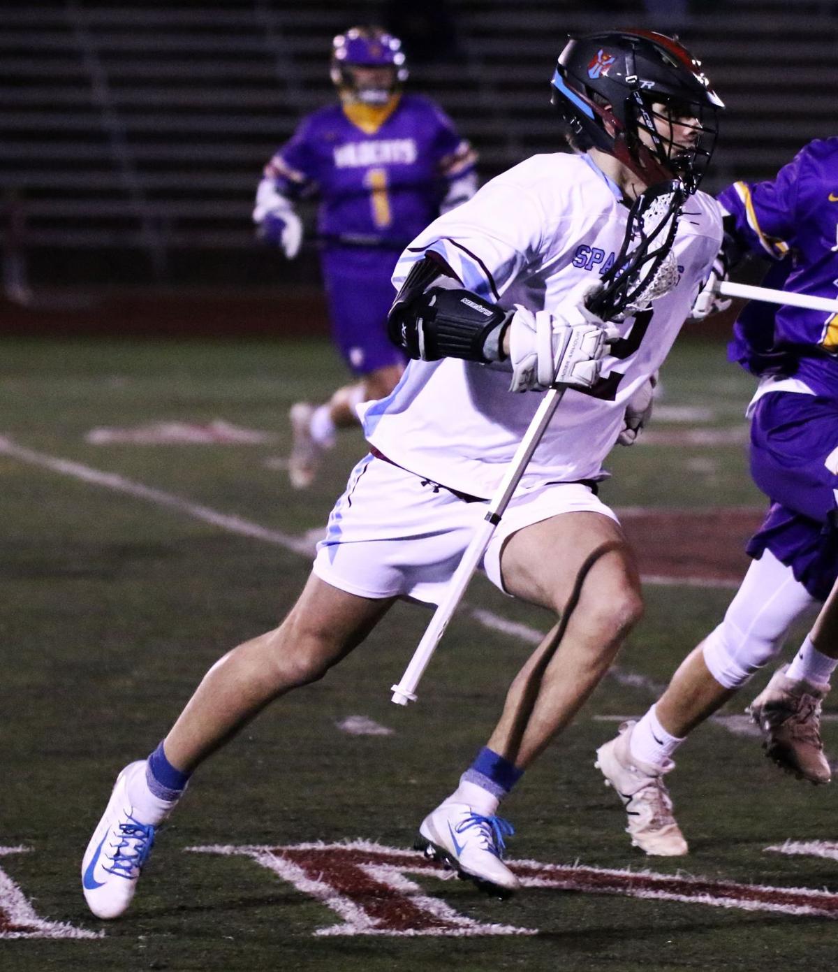 Wetzel, Radke power De Smet past Eureka in season opener