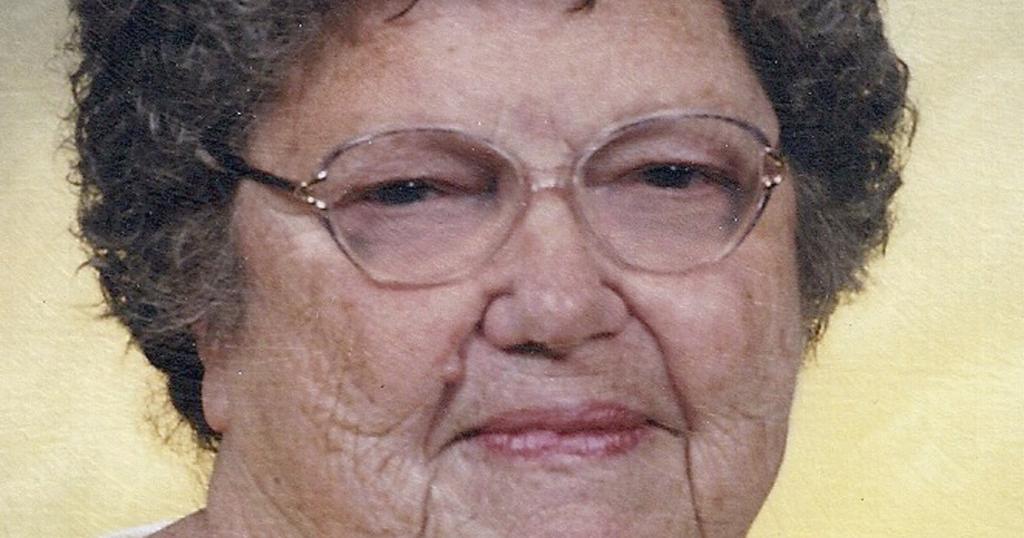 Shirley Beeson, dedicated food pantry volunteer who rose to CFO, dies