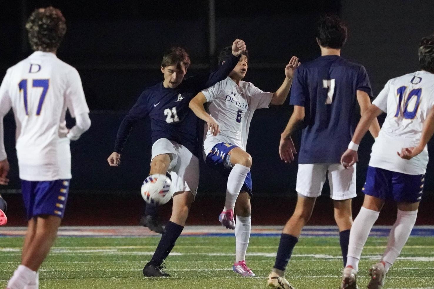 Class 2A boys soccer state championship: Althoff 3, Chicago De La Salle ...