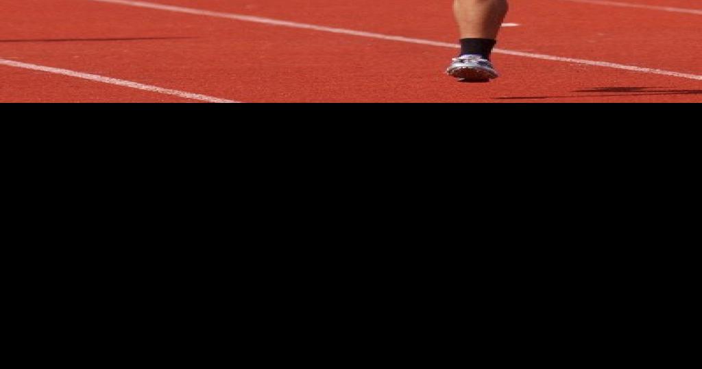 Adams, Howell girls defend title at Gateway Invitational