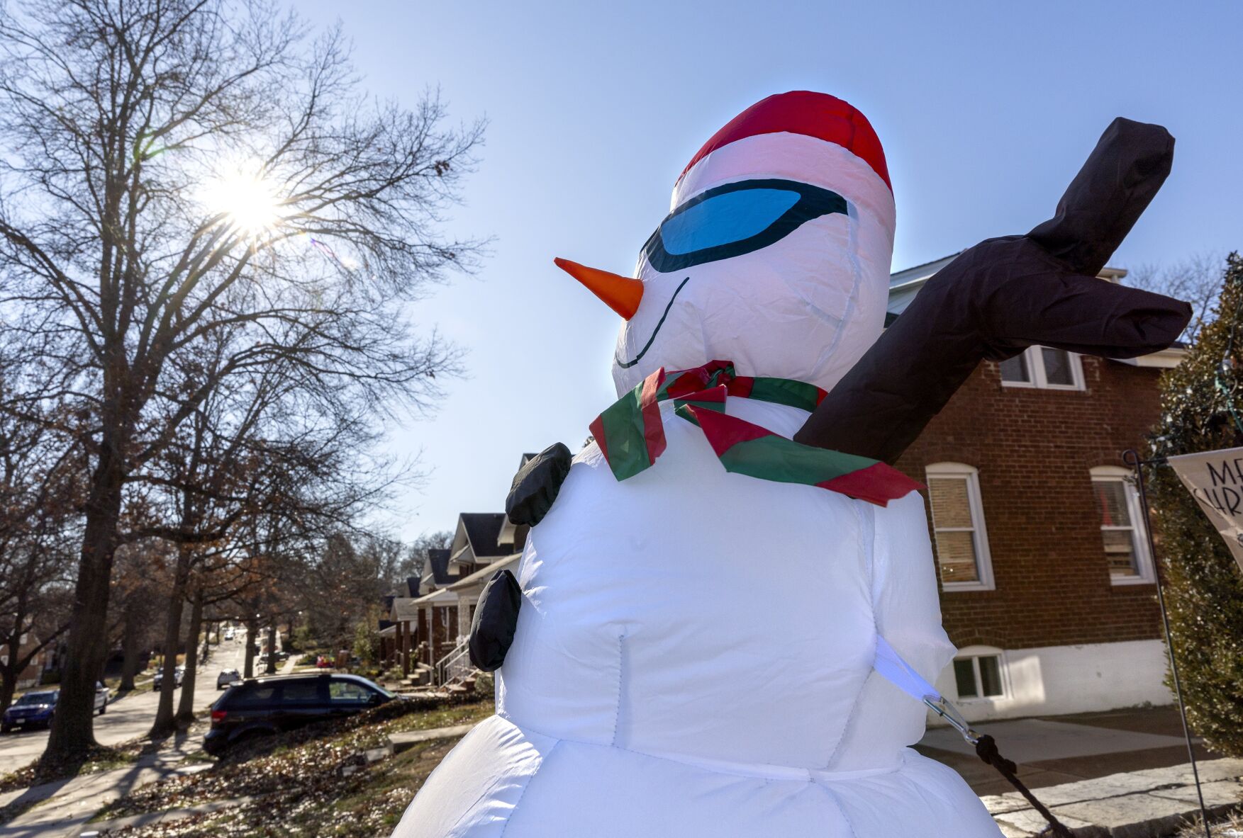 A wee bit of snow might fall on St. Louis through Wednesday