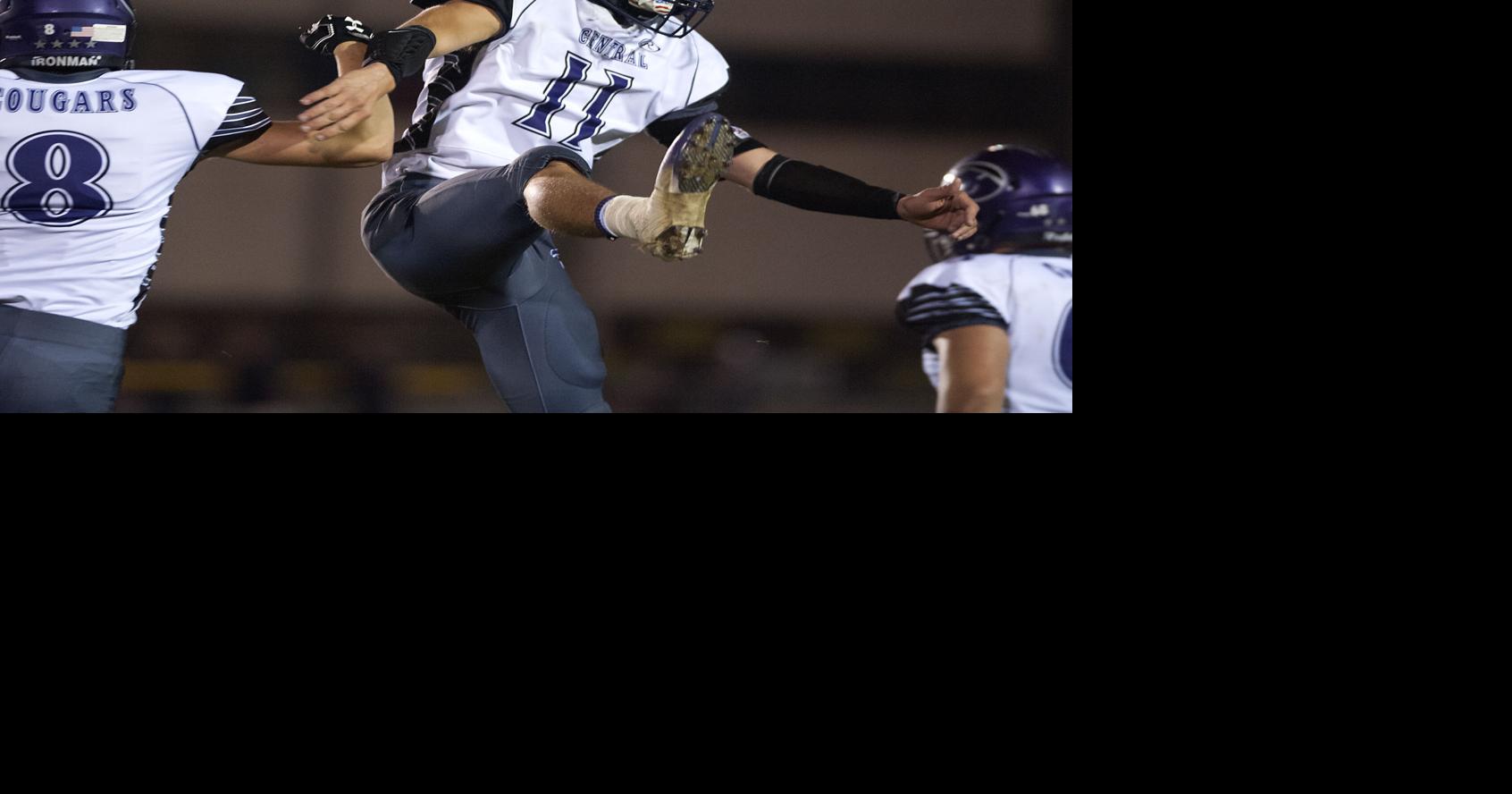 Breese Central uses high-powered rushing attack to post season-opening win