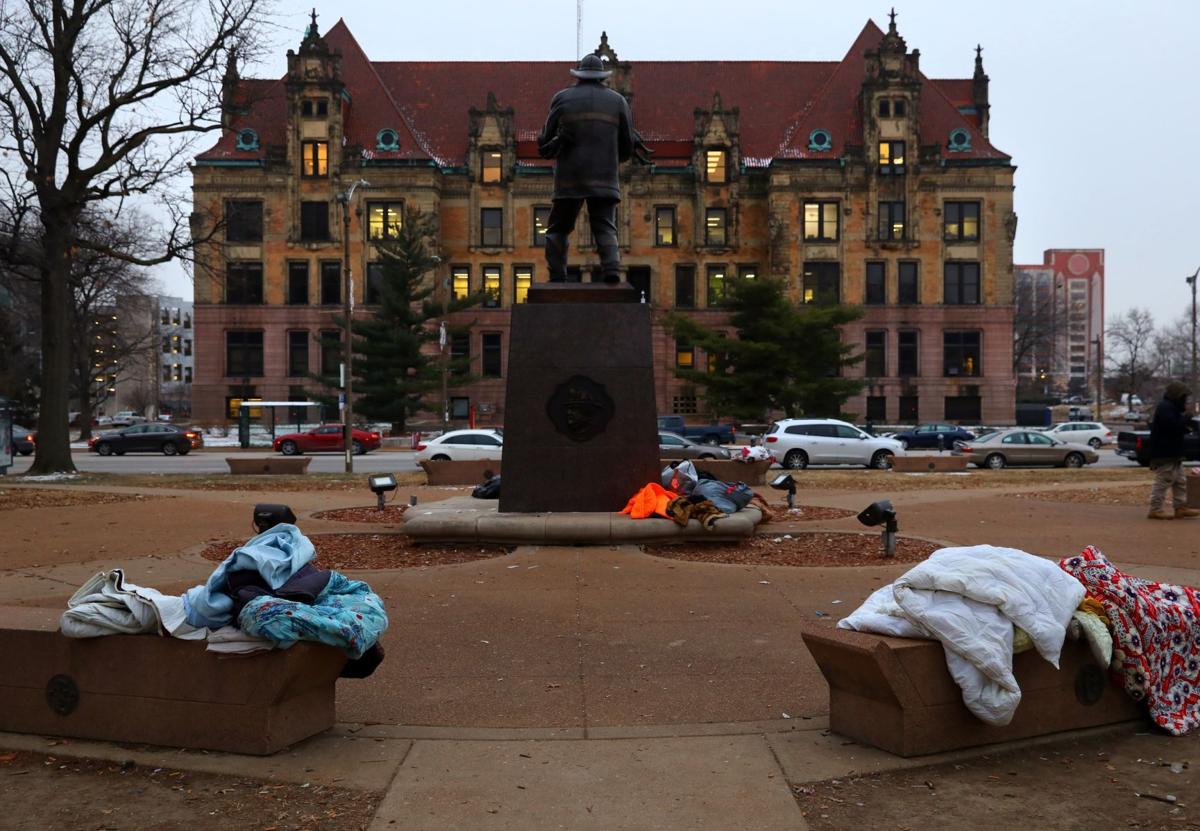 St. Louis city and county seeking volunteers to help survey homeless