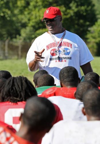 Normandy football program looks to build bridges