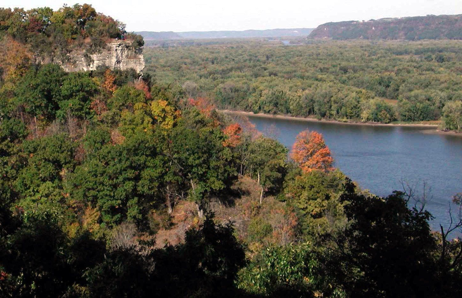 Iowa's Effigy Mounds park offers hikes of ancient history