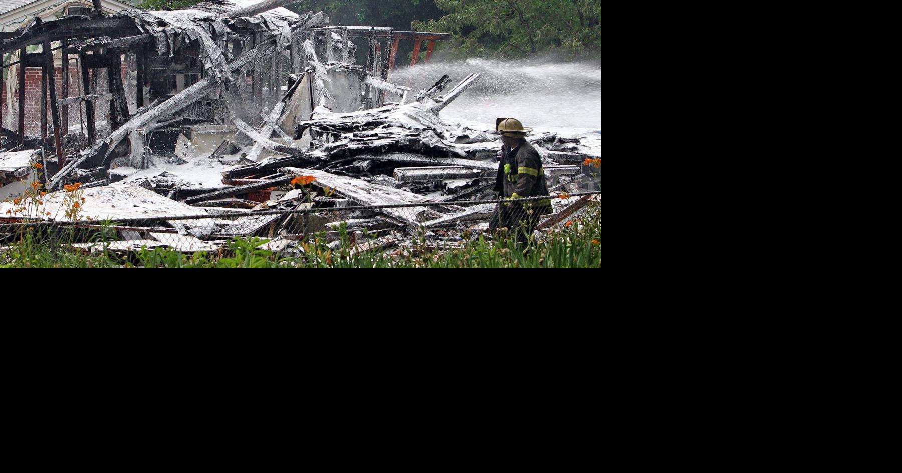 Explosion destroys house in Florissant