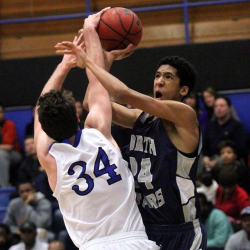 Behind Maddock, Ladue slips past McCluer North at home