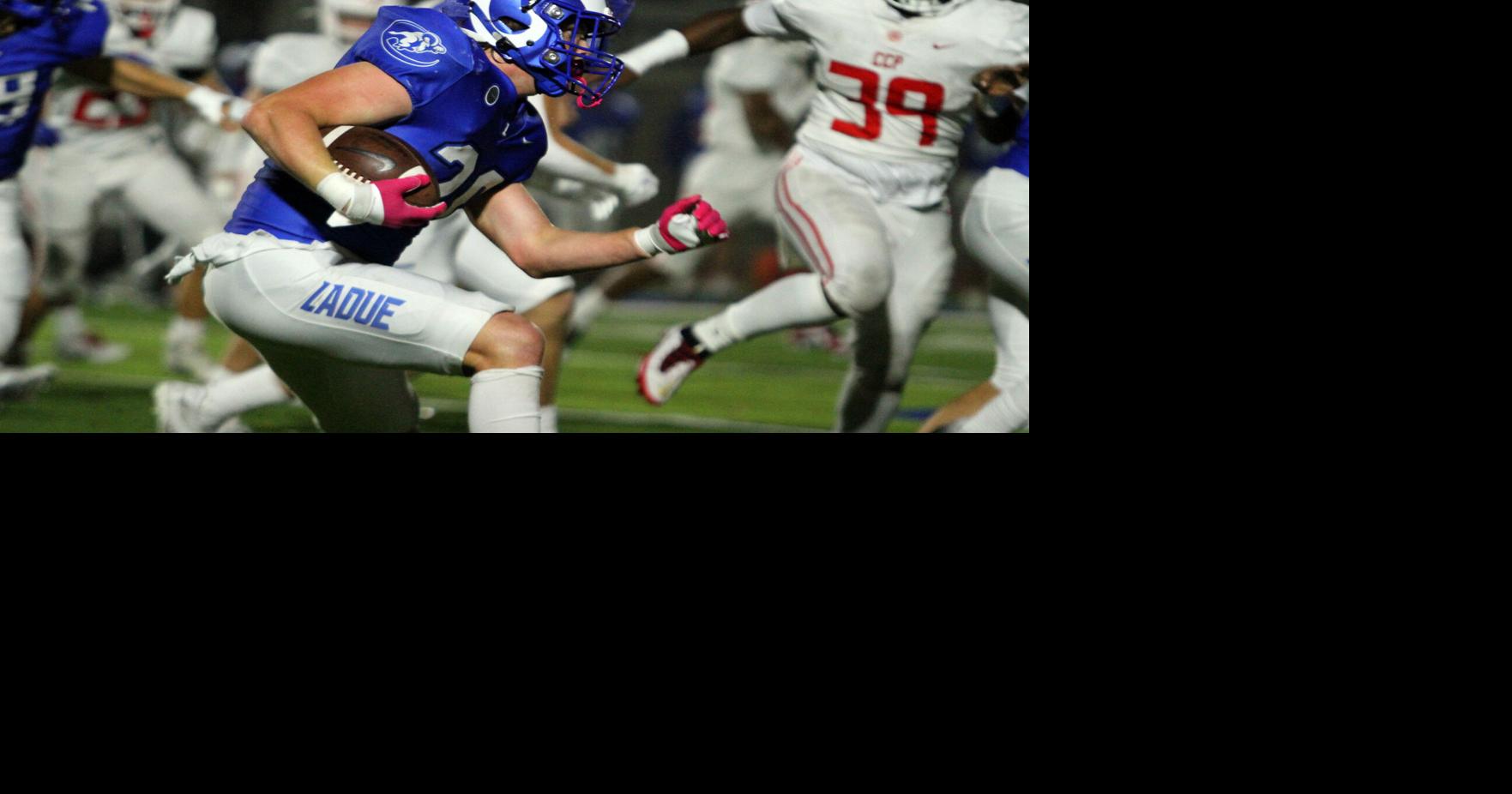 Class 5 District 3 football quarterfinal: Ladue 34, Chaminade 7