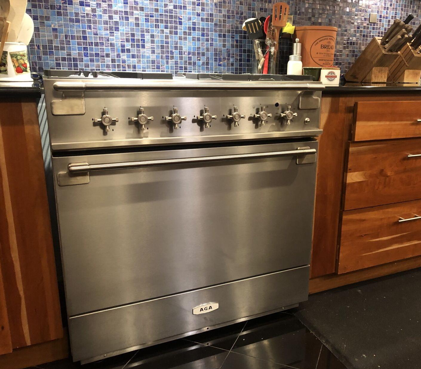 Neman: I got a new stove, and this time I mean it
