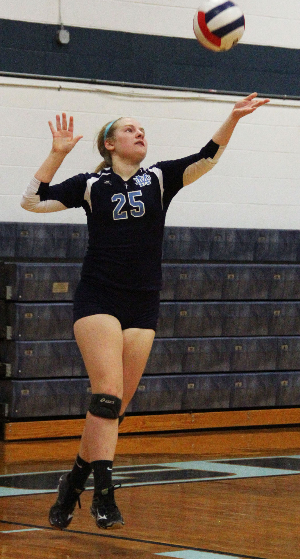 Mater Dei uses quick start to dispose of Alton | Girls Volleyball ...