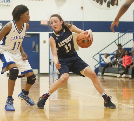 Althoff grinds out win over Cahokia to clinch South Seven title