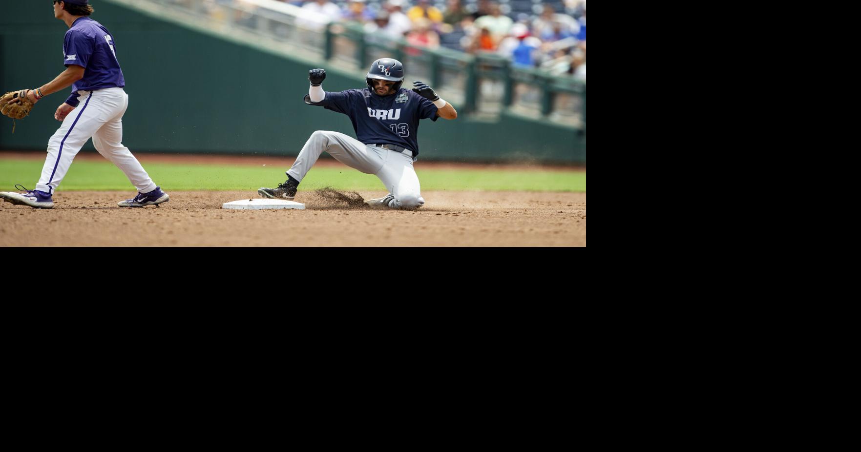 Oral Roberts rallies in 9th to beat TCU in CWS opener