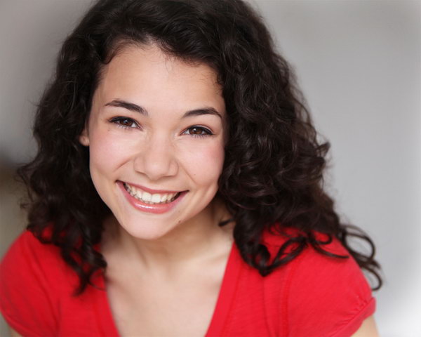Nerinx Hall alumna wins New Line scholarship